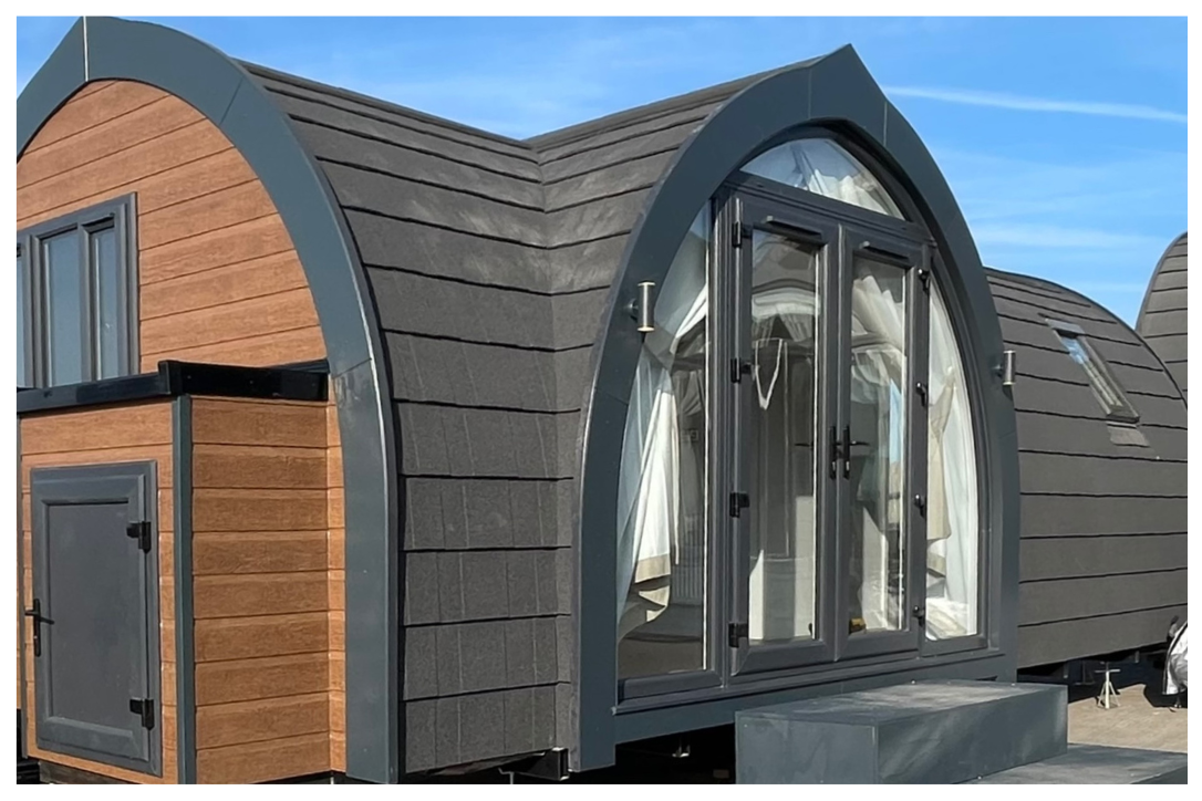 Brecon - Front Entry Glamping Pod